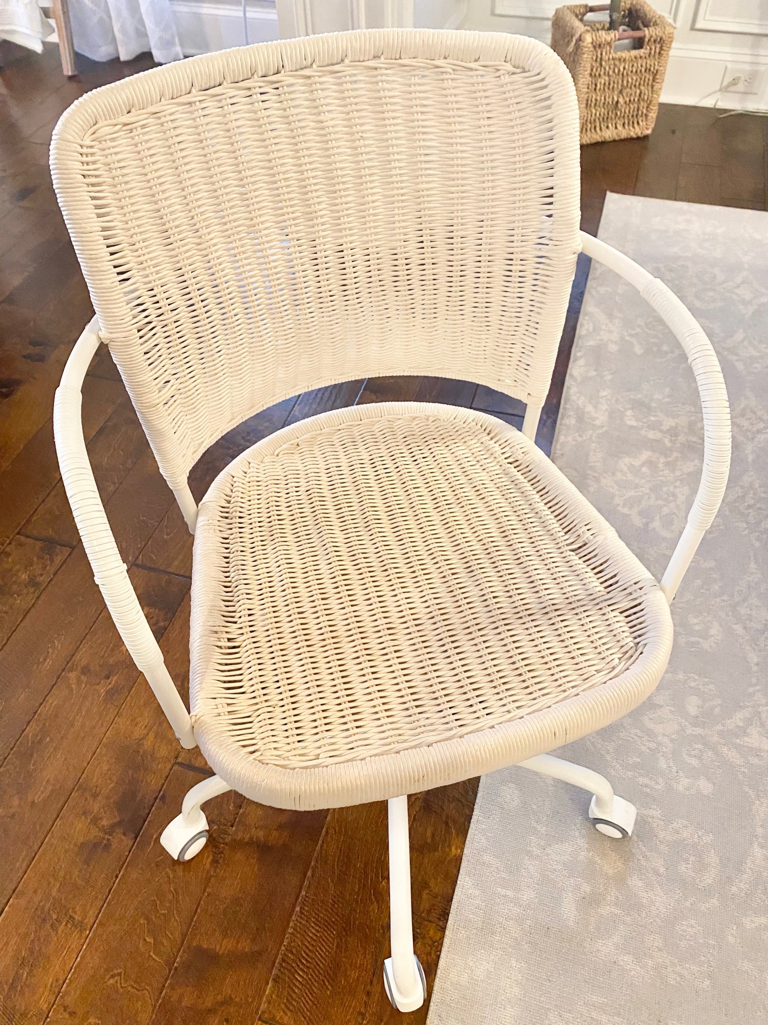 Thrifted Wicker Woven Chair – The Happy Door